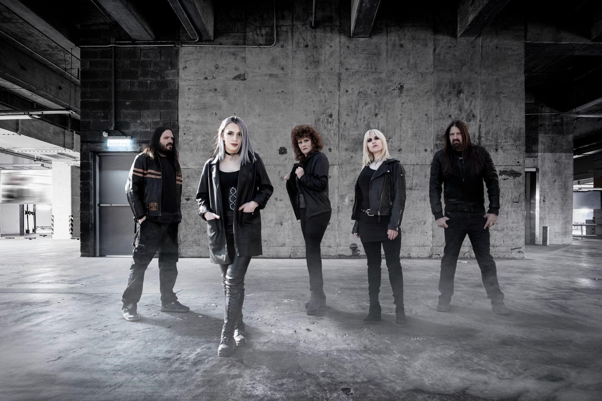 Passengers In Panic | Polis View